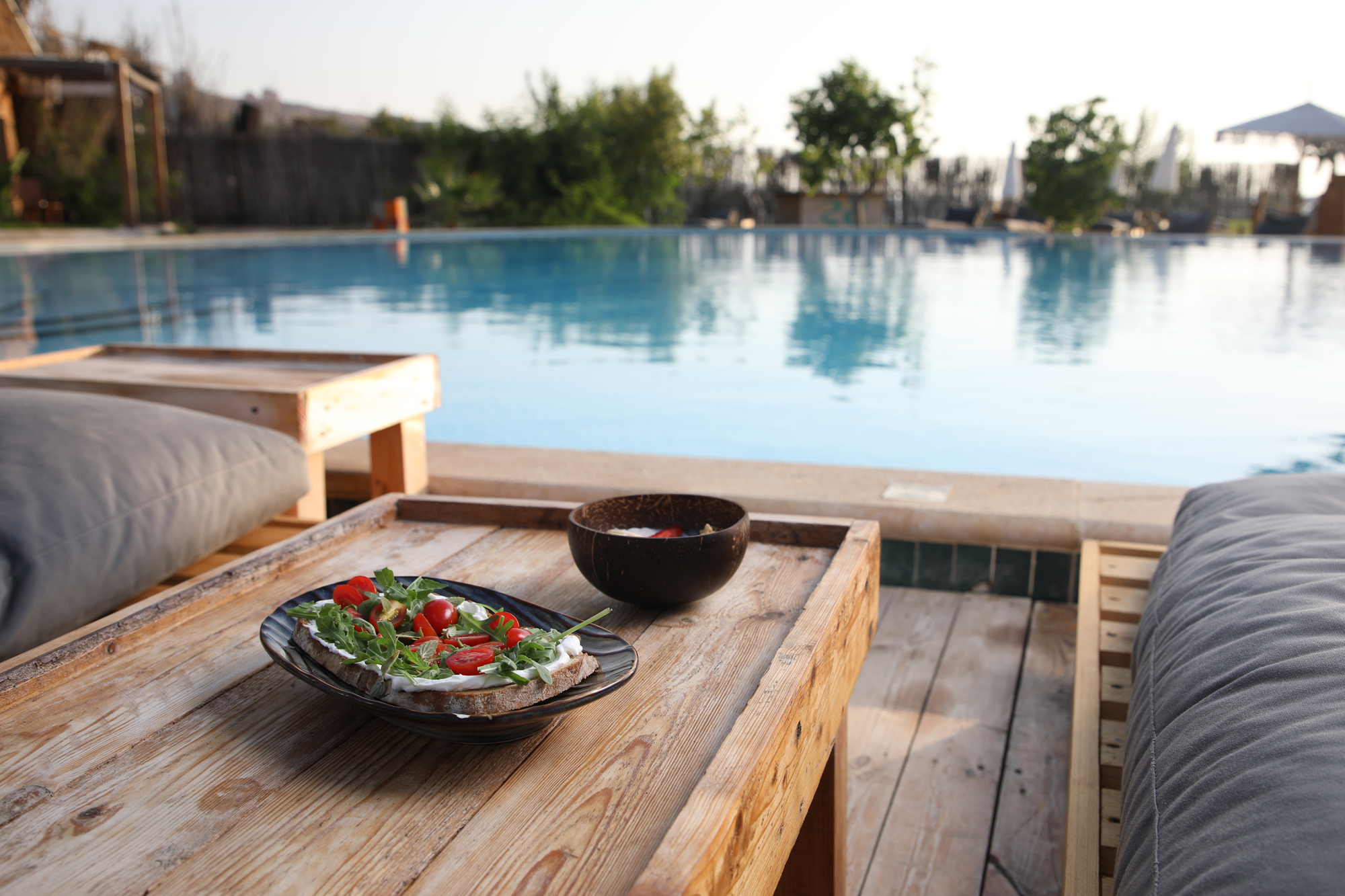 Vaia Beach Lounge | Vaia Beach Lounge